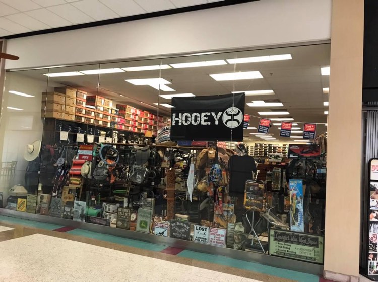 NEW ARRIVALS – Boots and Jeans del Rio